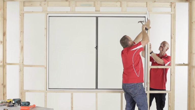 How to install a sliding window - A&L Windows